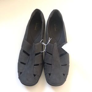 Basic Editions | Shoes | Basic Edition Sz 9 Shoes | Poshmark